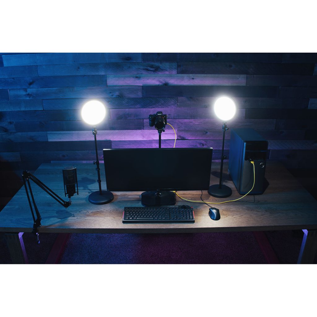 HomeStream™ 21" Variable Height Table Top Light & Camera Stand - Ikan